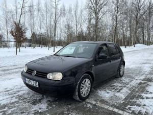 Volkswagen Golf 2000 Anykščiai, ar dzinēja tilpumu 1.90 L un nobraukumu 341 tūkst. km par 1450 €, foto  vietnē AUTOMOTO.COM.LV