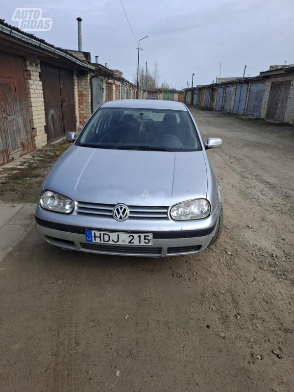 Volkswagen Golf 2000 in Pakruojis, with an engine capacity of 1.90 L and mileage of 345 thousand km for 499 €, photo 1 on AUTOMOTO.COM.LV