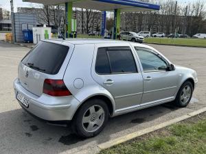 Volkswagen Golf 2000 in Kaunas, with an engine capacity of 1.90 L and mileage of 297 thousand km for 1350 €, photo 4 on AUTOMOTO.COM.LV