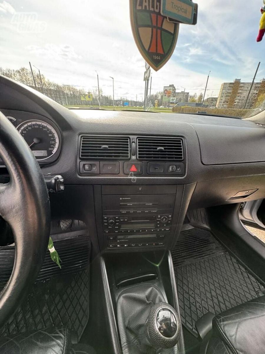 Volkswagen Golf 2000 in Kaunas, with an engine capacity of 1.90 L and mileage of 297 thousand km for 1350 €, photo 7 on AUTOMOTO.COM.LV