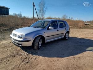 Volkswagen Golf 2000 Pakruojis, ar dzinēja tilpumu 1.90 L un nobraukumu 345 tūkst. km par 700 €, foto  vietnē AUTOMOTO.COM.LV