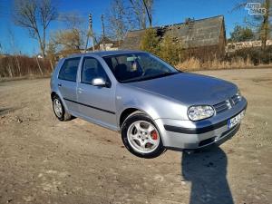 Volkswagen Golf 2000 Pakruojis, ar dzinēja tilpumu 1.90 L un nobraukumu 345 tūkst. km par 700 €, foto 3 vietnē AUTOMOTO.COM.LV