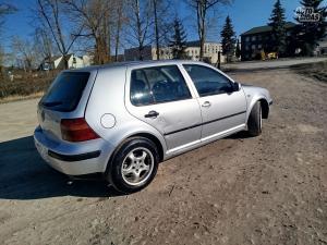 Volkswagen Golf 2000 Pakruojis, ar dzinēja tilpumu 1.90 L un nobraukumu 345 tūkst. km par 700 €, foto 4 vietnē AUTOMOTO.COM.LV