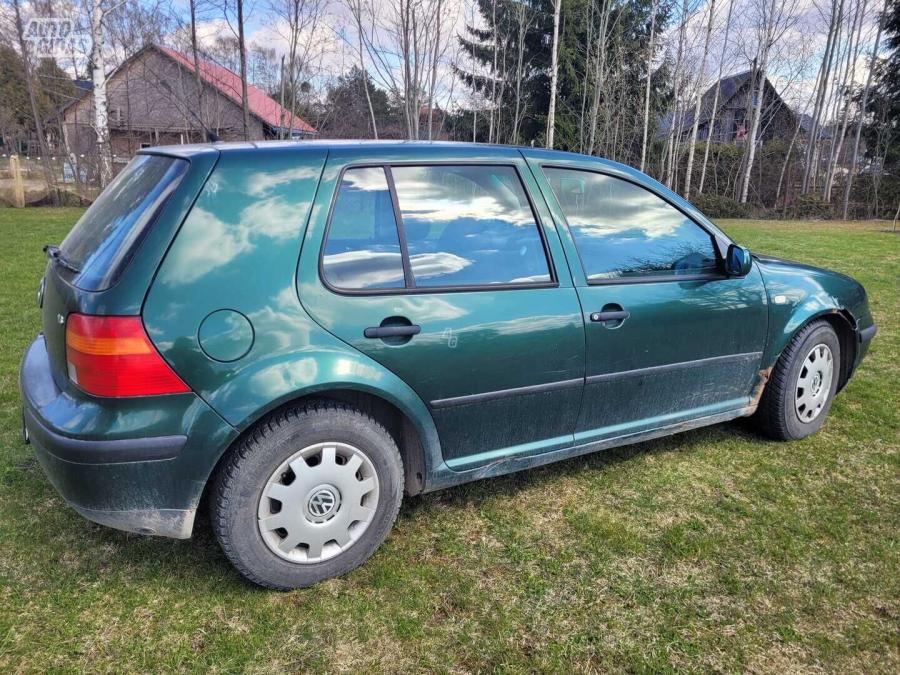 Фольксваген Гольф 2000 в Ионава, объемом двигателя 1.60 л и пробегом 437 тыс. км за 2250 €, фото 15 на AUTOMOTO.COM.LV