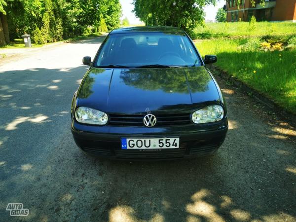Volkswagen Golf 2000 in Ukmerge, with an engine capacity of 1.40 L and mileage of 25 thousand km for 525 €, photo 1 on AUTOMOTO.COM.LV