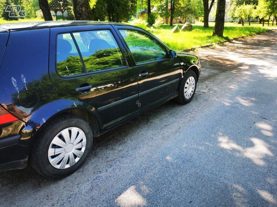 Volkswagen Golf 2000 Ukmergė, ar dzinēja tilpumu 1.40 L un nobraukumu 25 tūkst. km par 525 €, foto 5 vietnē AUTOMOTO.COM.LV