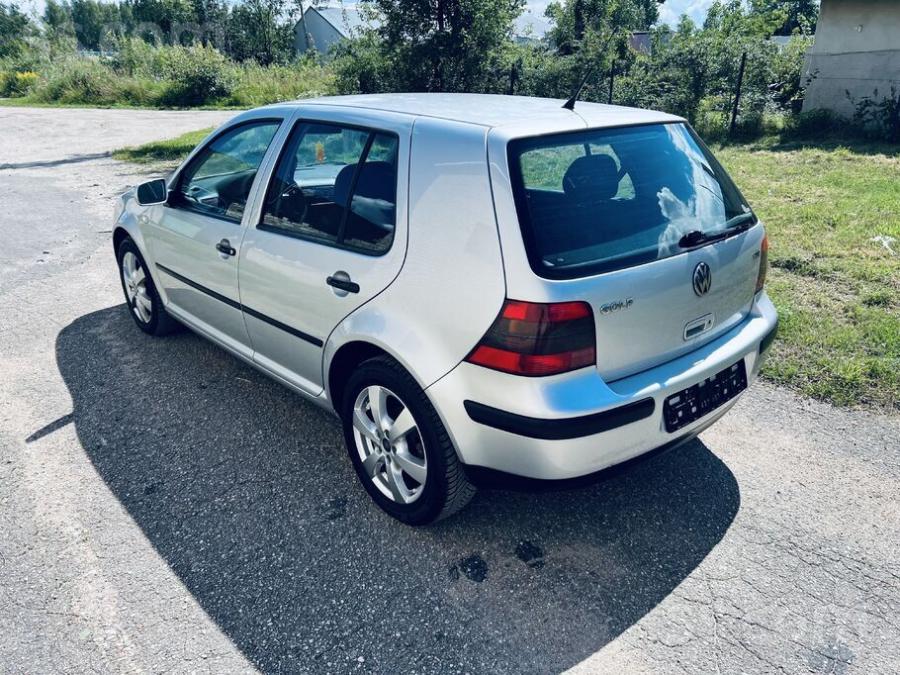 Volkswagen Golf 2000 Daugavpils, ar dzinēja tilpumu 1.90 L un nobraukumu 372 tūkst. km par 1649 €, foto 4 vietnē AUTOMOTO.COM.LV