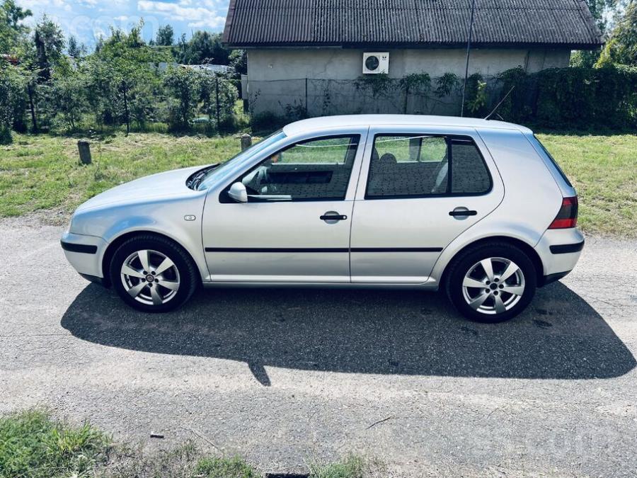 Volkswagen Golf 2000 Daugavpils, ar dzinēja tilpumu 1.90 L un nobraukumu 372 tūkst. km par 1649 €, foto 6 vietnē AUTOMOTO.COM.LV