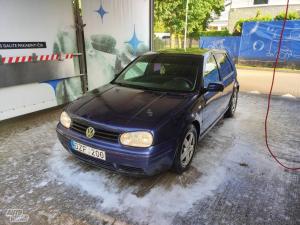 Volkswagen Golf 2000 Kauņa, ar dzinēja tilpumu 1.90 L un nobraukumu 333 tūkst. km par 700 €, foto  vietnē AUTOMOTO.COM.LV