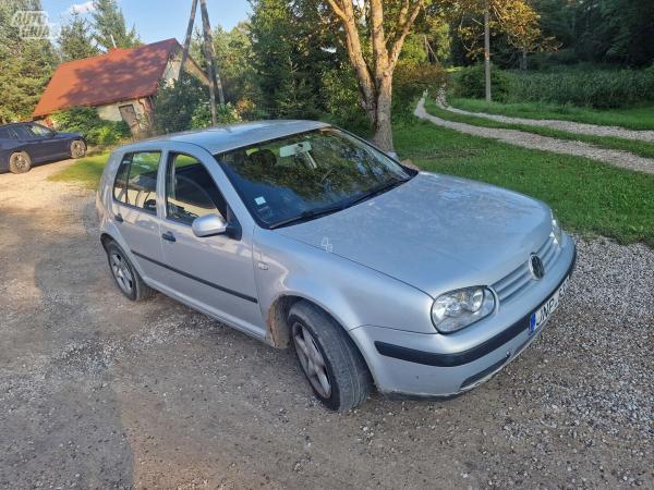 Фольксваген Гольф 2000 в Аникщяй на AUTOMOTO.COM.LV Фольксваген Гольф 2000 в Аникщяй, объемом двигателя 1.90 л и пробегом 345 тыс. км за 590 €, фото 7 на AUTOMOTO.COM.LV