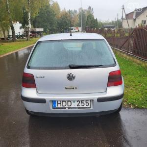 Volkswagen Golf 2000 Viļņa, ar dzinēja tilpumu 1.40 L un nobraukumu 290 tūkst. km par 700 €, foto 4 vietnē AUTOMOTO.COM.LV