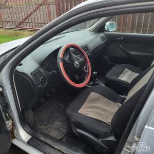 Volkswagen Golf 2000 Viļņa, ar dzinēja tilpumu 1.40 L un nobraukumu 290 tūkst. km par 700 €, foto 6 vietnē AUTOMOTO.COM.LV