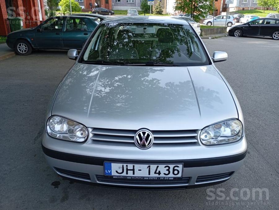 Volkswagen Golf 2001 Rīga, ar dzinēja tilpumu 1.60 L un nobraukumu 170 tūkst. km par 1995 €, foto 3 vietnē AUTOMOTO.COM.LV
