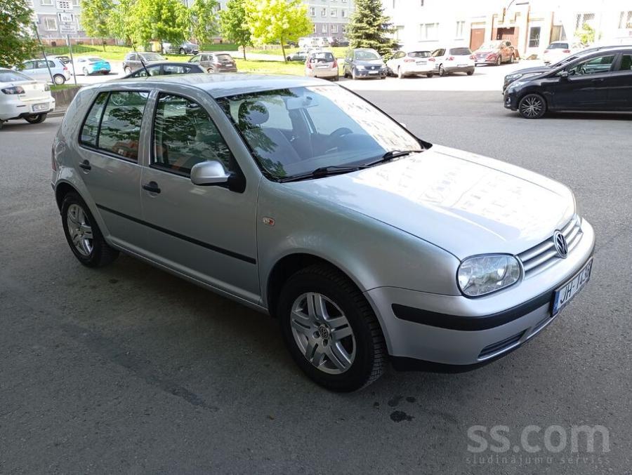 Volkswagen Golf 2001 Rīga, ar dzinēja tilpumu 1.60 L un nobraukumu 170 tūkst. km par 1995 €, foto 4 vietnē AUTOMOTO.COM.LV