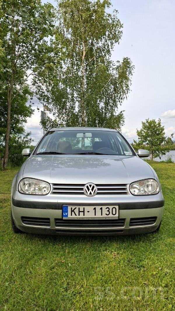 Volkswagen Golf 2001 in Riga, with an engine capacity of 1.40 L and mileage of 230 thousand km for 1350 €, photo 3 on AUTOMOTO.COM.LV