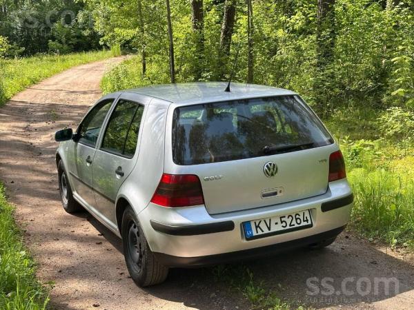 Volkswagen Golf 2001 Daugavpils, ar dzinēja tilpumu 1.90 L un nobraukumu 357 tūkst. km par 2200 €, foto 3 vietnē AUTOMOTO.COM.LV