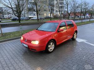 Volkswagen Golf 2001 in Vilnius, with an engine capacity of 1.60 L and mileage of 300 thousand km for 490 €, photo  on AUTOMOTO.COM.LV