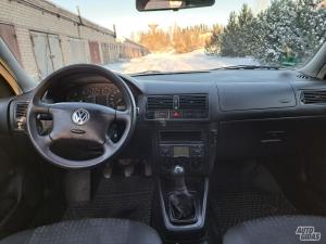 Volkswagen Golf 2001 Akmenė, ar dzinēja tilpumu 1.90 L un nobraukumu 290 tūkst. km par 950 €, foto 8 vietnē AUTOMOTO.COM.LV
