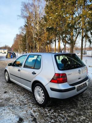 Volkswagen Golf 2001 in Vilnius, with an engine capacity of 1.90 L and mileage of 396 thousand km for 1250 €, photo 4 on AUTOMOTO.COM.LV