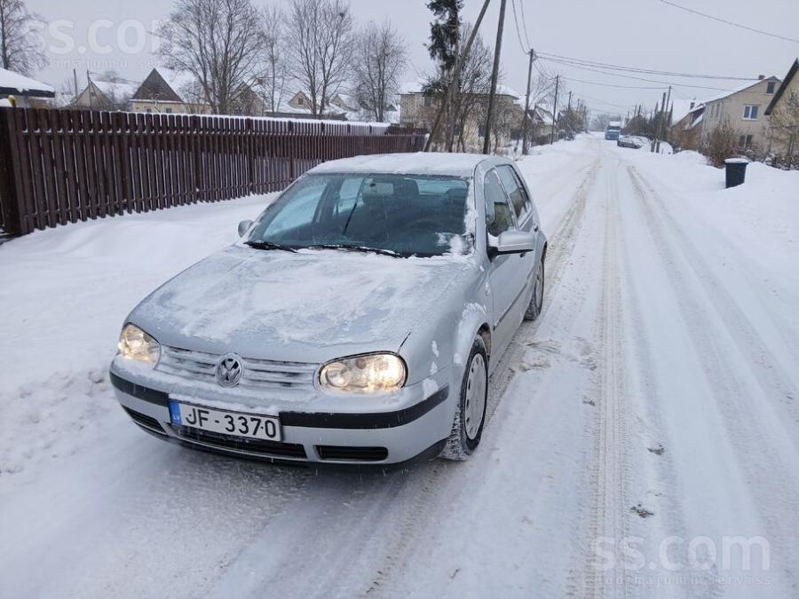Volkswagen Golf 2001 Daugavpils, ar dzinēja tilpumu 1.90 L un nobraukumu 325 tūkst. km par 1550 €, foto 1 vietnē AUTOMOTO.COM.LV