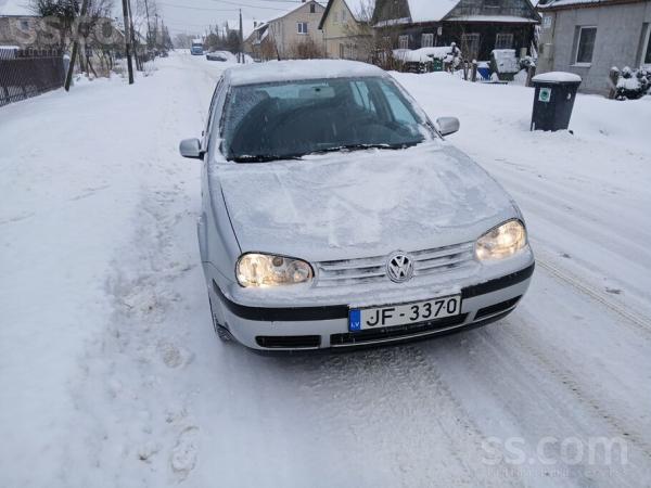 Volkswagen Golf 2001 in Daugavpils, with an engine capacity of 1.90 L and mileage of 325 thousand km for 1550 €, photo 5 on AUTOMOTO.COM.LV