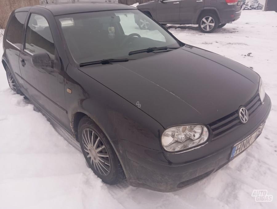Volkswagen Golf 2001 in Vilnius, with an engine capacity of 1.90 L and mileage of 339 thousand km for 350 €, photo 4 on AUTOMOTO.COM.LV