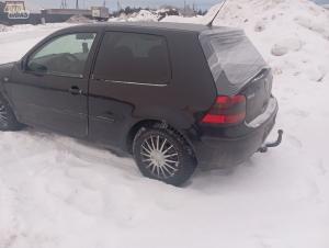 Volkswagen Golf 2001 in Vilnius, with an engine capacity of 1.90 L and mileage of 339 thousand km for 350 €, photo 5 on AUTOMOTO.COM.LV