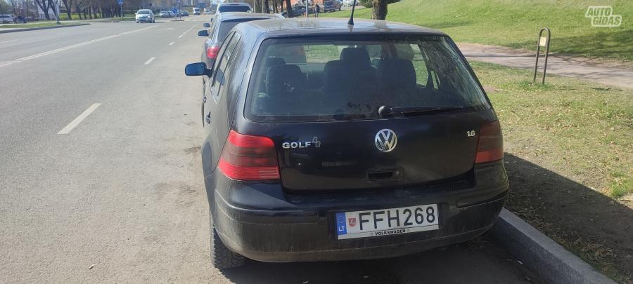 Volkswagen Golf 2001 Viļņa, ar dzinēja tilpumu 1.60 L un nobraukumu 215 tūkst. km par 500 €, foto 8 vietnē AUTOMOTO.COM.LV
