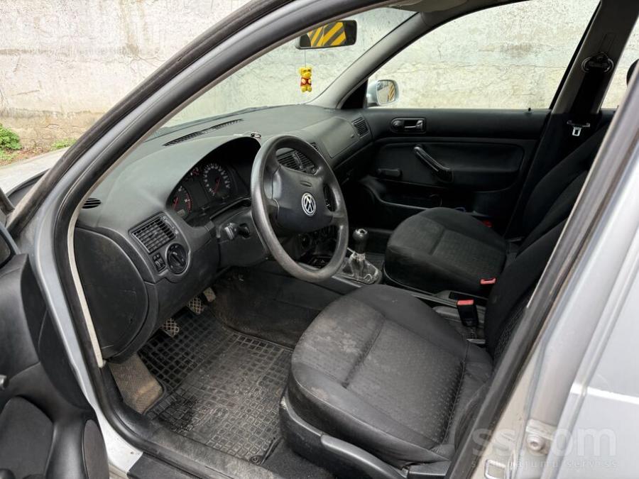 Volkswagen Golf 2001 in Riga, with an engine capacity of 1.90 L and mileage of 0 thousand km for 1250 €, photo 7 on AUTOMOTO.COM.LV