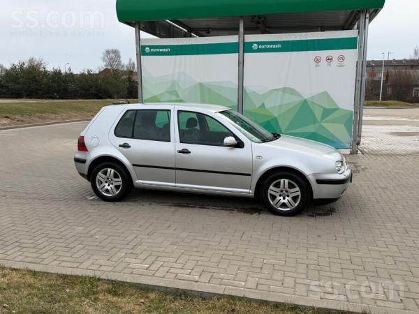 Фольксваген Гольф 2001 в Лудза, объемом двигателя 1.60 л и пробегом 231 тыс. км за 2750 €, фото 6 на AUTOMOTO.COM.LV
