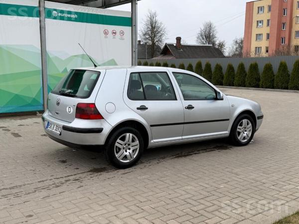 Фольксваген Гольф 2001 в Лудза, объемом двигателя 1.60 л и пробегом 231 тыс. км за 2750 €, фото 8 на AUTOMOTO.COM.LV