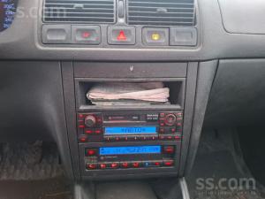 Volkswagen Golf 2001 Rīga, ar dzinēja tilpumu 1.60 L un nobraukumu 262 tūkst. km par 800 €, foto 17 vietnē AUTOMOTO.COM.LV