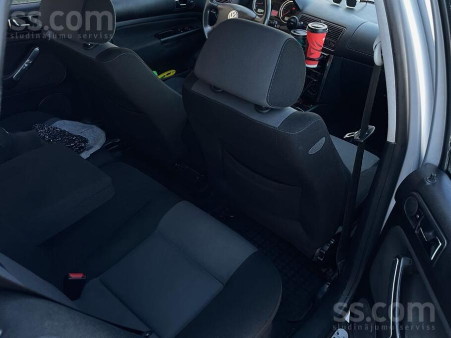 Volkswagen Golf 2001 Daugavpils, ar dzinēja tilpumu 2.00 L un nobraukumu 297 tūkst. km par 1650 €, foto 7 vietnē AUTOMOTO.COM.LV
