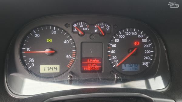Volkswagen Golf 2001 Klaipėda, ar dzinēja tilpumu 1.90 L un nobraukumu 311 tūkst. km par 500 €, foto 7 vietnē AUTOMOTO.COM.LV