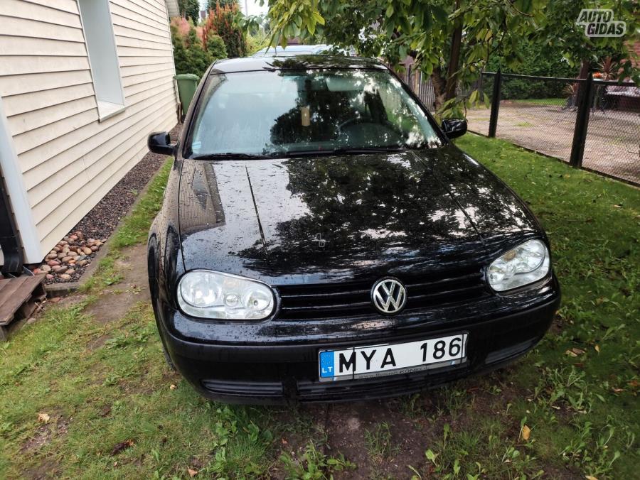 Volkswagen Golf 2001 Šauļi, ar dzinēja tilpumu 1.60 L un nobraukumu 269 tūkst. km par 999 €, foto 1 vietnē AUTOMOTO.COM.LV