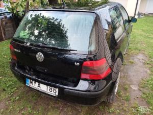 Volkswagen Golf 2001 Šauļi, ar dzinēja tilpumu 1.60 L un nobraukumu 269 tūkst. km par 999 €, foto 4 vietnē AUTOMOTO.COM.LV