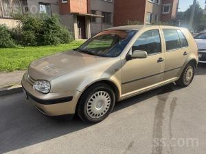 Volkswagen Golf 2001 in Riga, with an engine capacity of 1.60 L and mileage of 248 thousand km for 550 €, photo  on AUTOMOTO.COM.LV