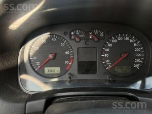 Фольксваген Гольф 2001 в Рига, объемом двигателя 1.60 л и пробегом 248 тыс. км за 550 €, фото 3 на AUTOMOTO.COM.LV