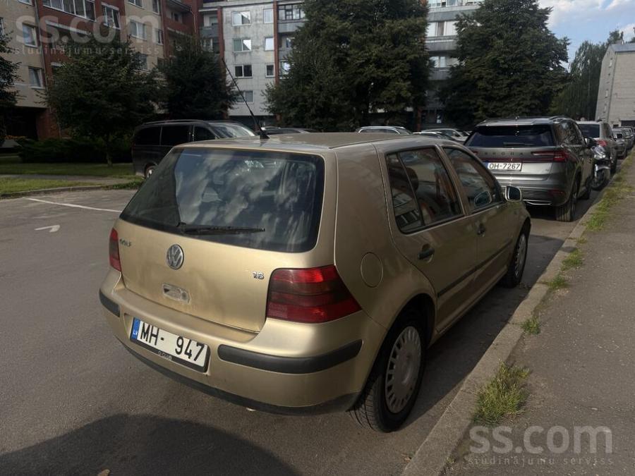 Фольксваген Гольф 2001 в Рига, объемом двигателя 1.60 л и пробегом 248 тыс. км за 550 €, фото 8 на AUTOMOTO.COM.LV