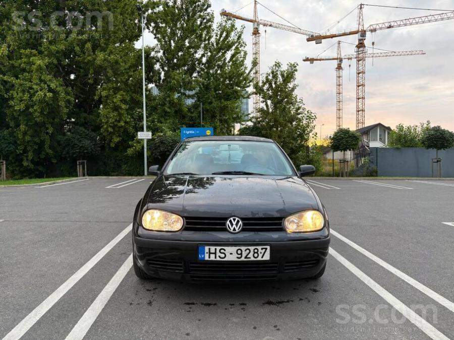 Volkswagen Golf 2001 in Riga, with an engine capacity of 1.90 L and mileage of 386 thousand km for 1400 €, photo 4 on AUTOMOTO.COM.LV