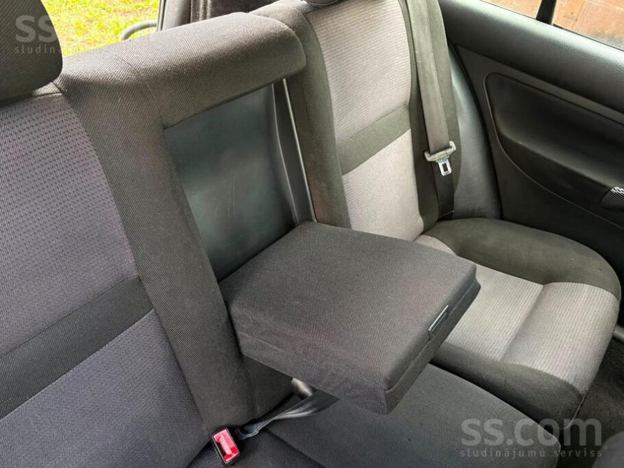 Volkswagen Golf 2001 in Riga, with an engine capacity of 1.90 L and mileage of 386 thousand km for 1400 €, photo 15 on AUTOMOTO.COM.LV