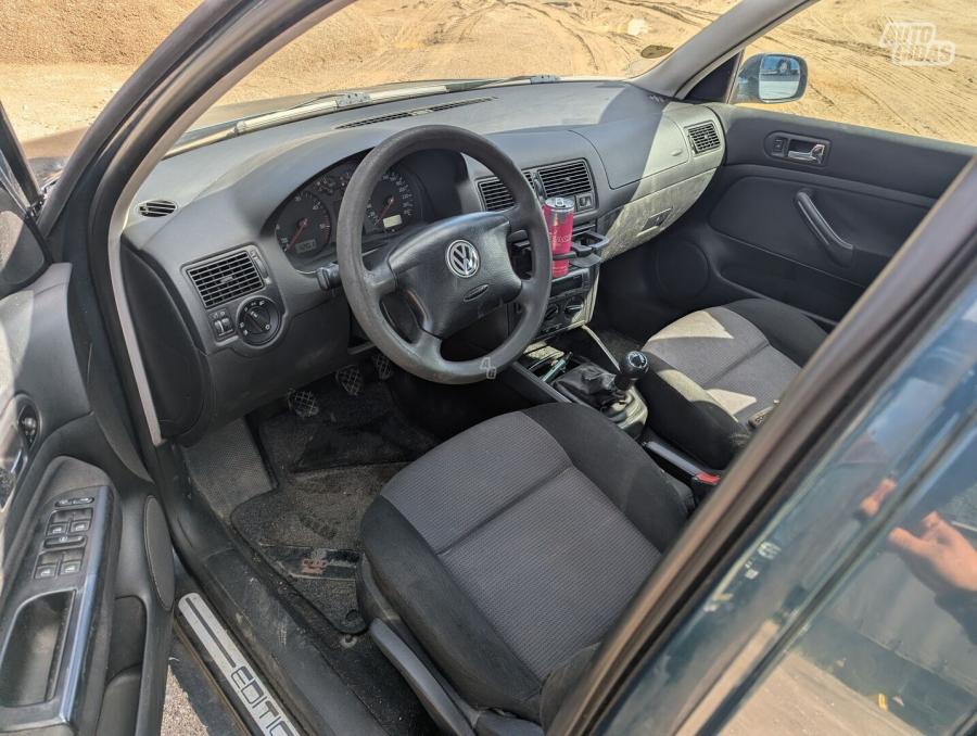Volkswagen Golf 2001 Kauņa, ar dzinēja tilpumu 1.90 L un nobraukumu 390 tūkst. km par 690 €, foto 6 vietnē AUTOMOTO.COM.LV