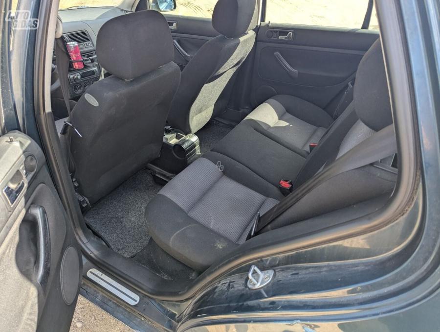 Volkswagen Golf 2001 Kauņa, ar dzinēja tilpumu 1.90 L un nobraukumu 390 tūkst. km par 690 €, foto 8 vietnē AUTOMOTO.COM.LV