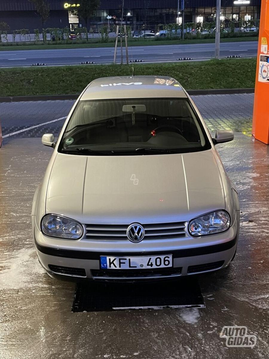 Volkswagen Golf 2001 in Vilnius, with an engine capacity of 1.90 L and mileage of 355 thousand km for 500 €, photo 3 on AUTOMOTO.COM.LV