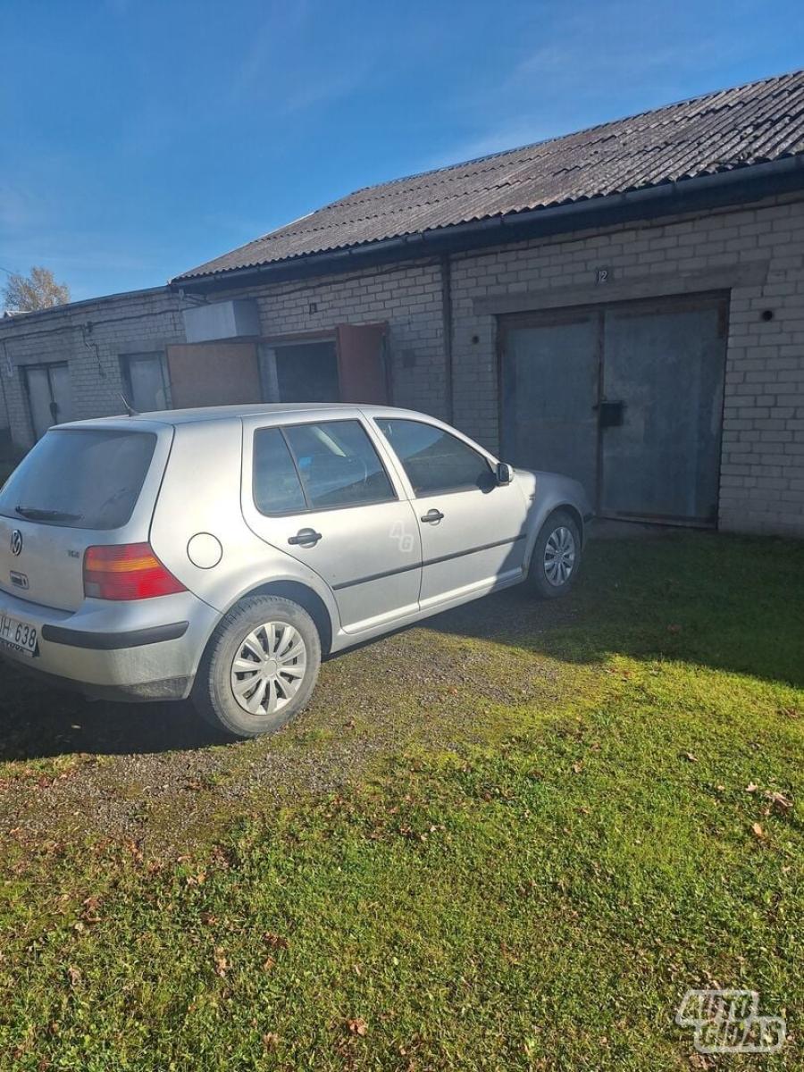 Volkswagen Golf 2001 in Birzai, with an engine capacity of 1.90 L and mileage of 260 thousand km for 570 €, photo 6 on AUTOMOTO.COM.LV
