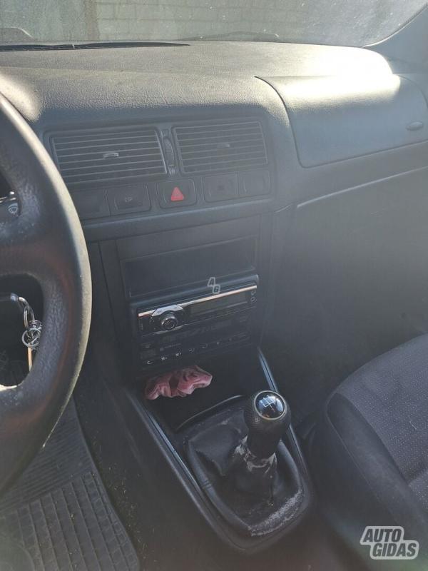 Volkswagen Golf 2001 Biržai, ar dzinēja tilpumu 1.90 L un nobraukumu 260 tūkst. km par 570 €, foto 7 vietnē AUTOMOTO.COM.LV
