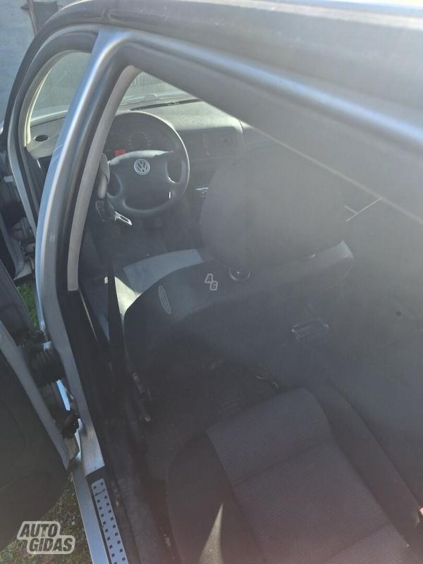 Volkswagen Golf 2001 Biržai, ar dzinēja tilpumu 1.90 L un nobraukumu 260 tūkst. km par 570 €, foto 8 vietnē AUTOMOTO.COM.LV