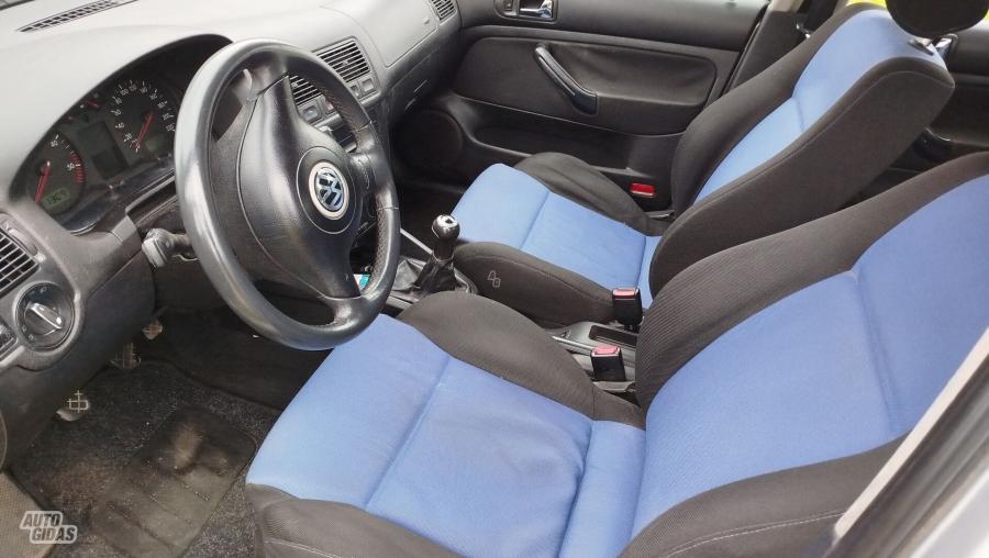 Volkswagen Golf 2001 Panevēža, ar dzinēja tilpumu 1.90 L un nobraukumu 500 tūkst. km par 800 €, foto 7 vietnē AUTOMOTO.COM.LV