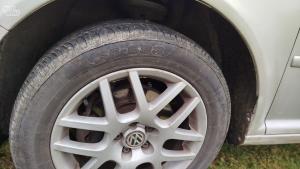 Volkswagen Golf 2001 Panevēža, ar dzinēja tilpumu 1.90 L un nobraukumu 500 tūkst. km par 800 €, foto 9 vietnē AUTOMOTO.COM.LV