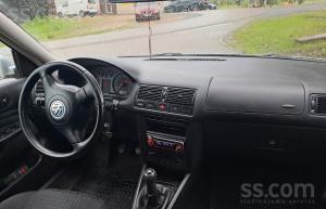Volkswagen Golf 2002 Bauska, ar dzinēja tilpumu 1.90 L un nobraukumu 426 tūkst. km par 1200 €, foto 5 vietnē AUTOMOTO.COM.LV